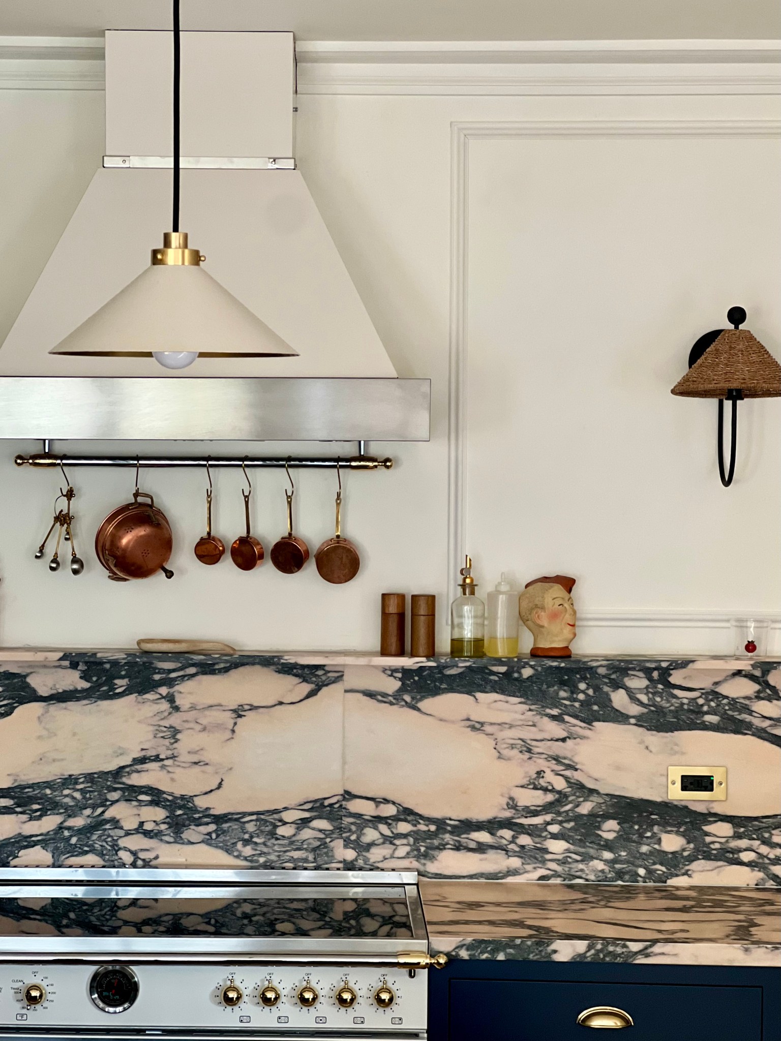 THE KITCHEN (CHICAGO) – KATE PEARCE VINTAGE