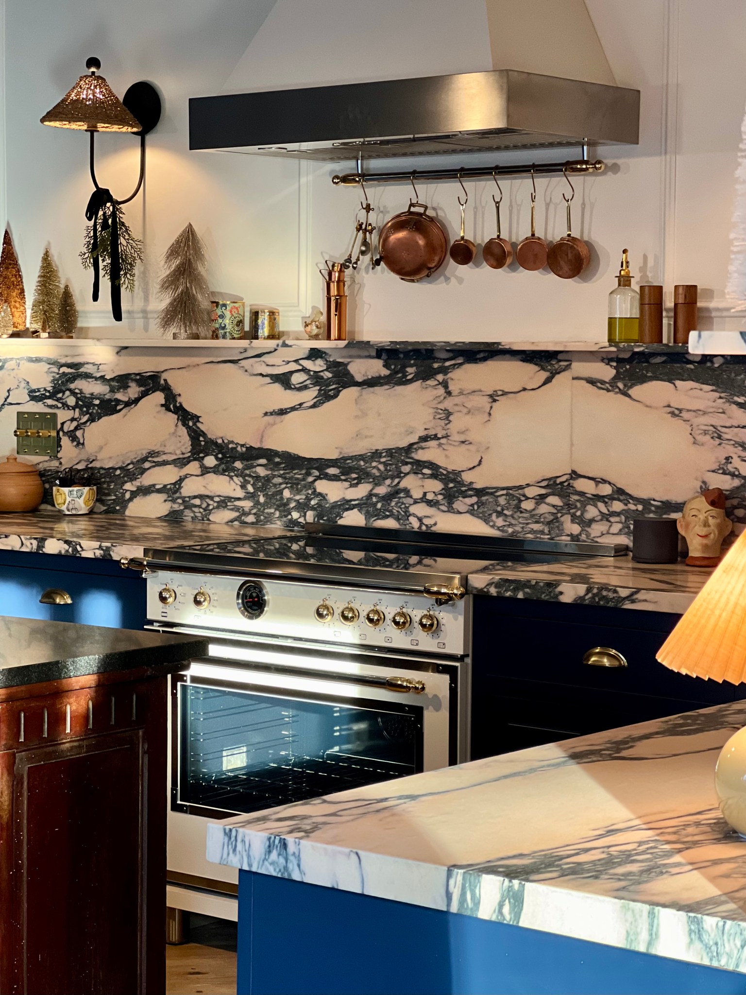 THE KITCHEN (CHICAGO) – KATE PEARCE VINTAGE